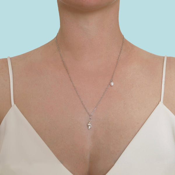 Boh Runga - Pearly Shell Necklace Silver – Brent Weatherall Jeweller